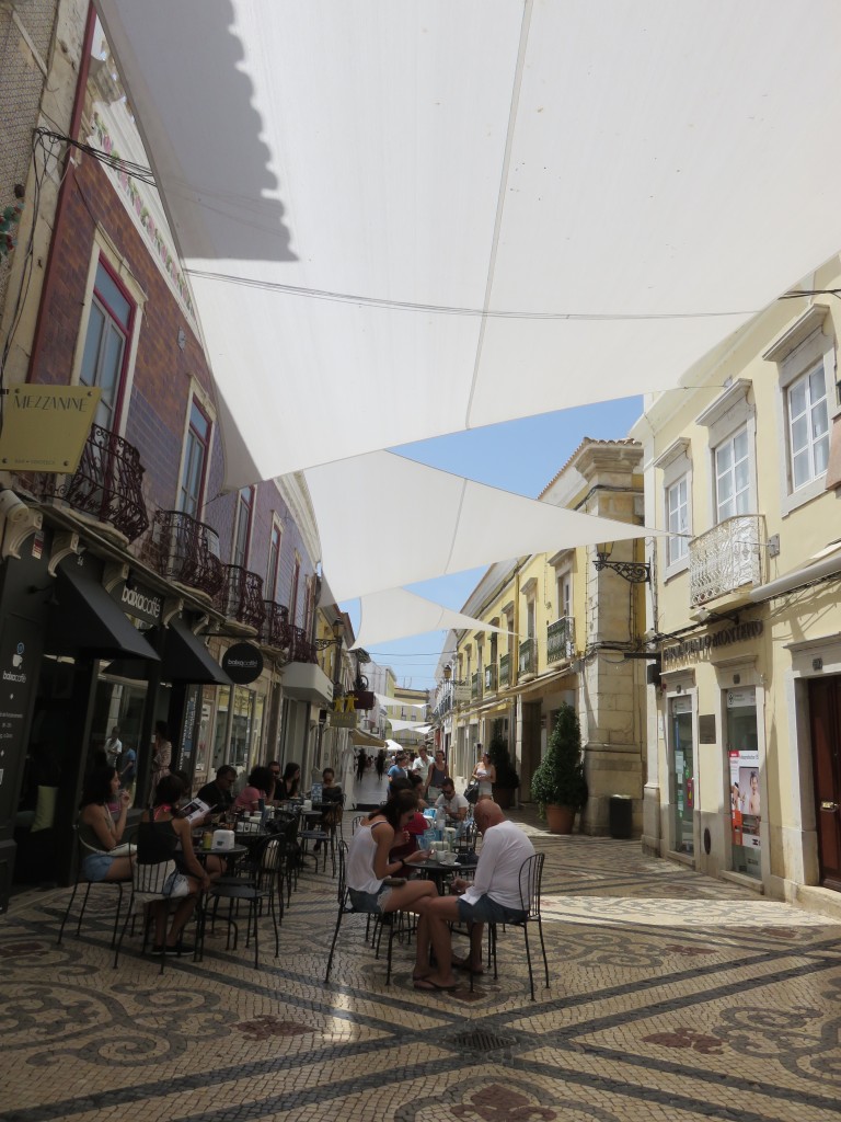 Faro, what to see and do inside and outside the wall